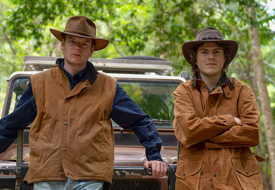 Reproofing Your Oilskin Jacket: Creams vs. Sprays vs. Waxes – Kakadu ...